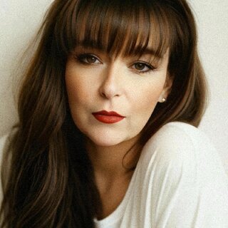 Follow your favourite Xpanded TV babes on SoSpoilt